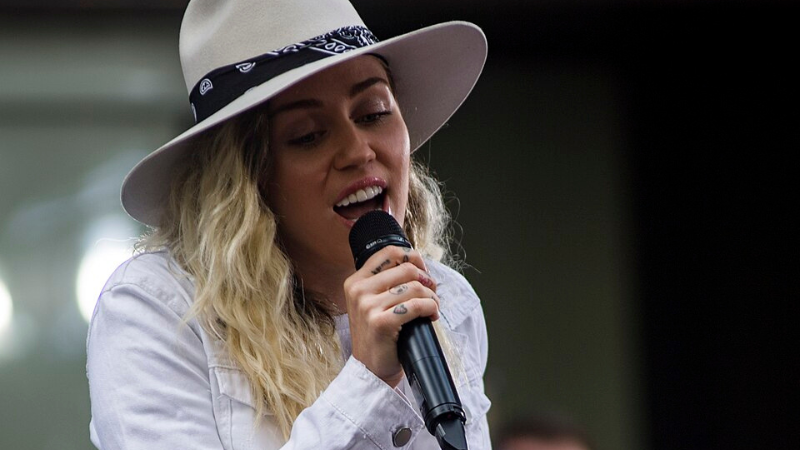 Miley Cyrus Teases Hannah Montana 20th Anniversary Plans for 2026 ...